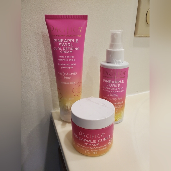 Pacifica | Hair | Pacifica Pineapple Curls Trio New | Poshmark